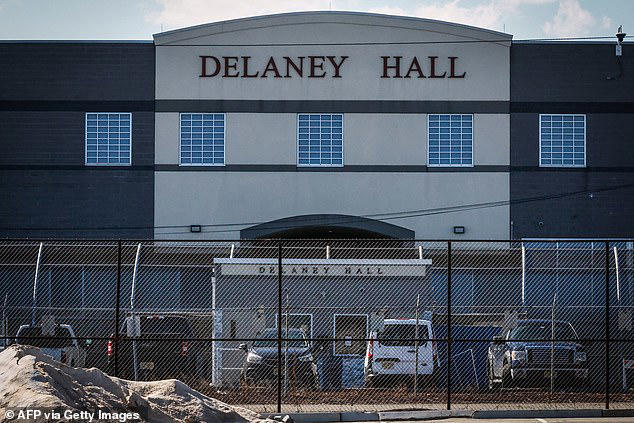 Senator pepper-sprayed as protesters storm ICE detention center