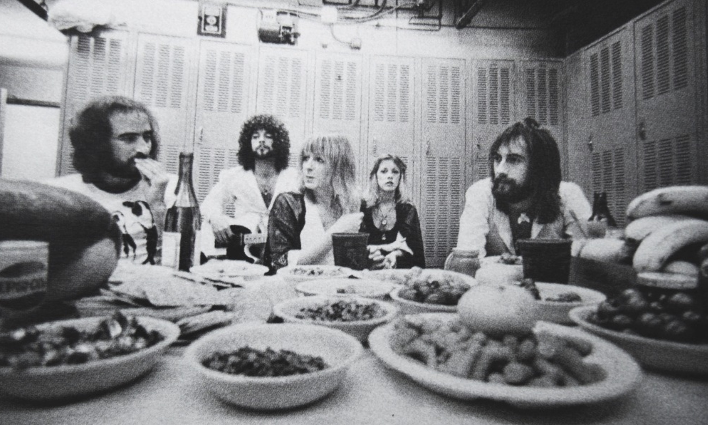 27 photos of Fleetwood Mac inside its 1970s heyday