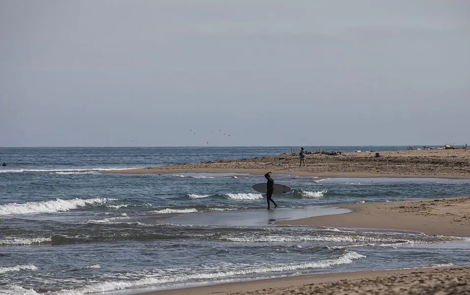 Malibu quake follows string of Pacific tremors