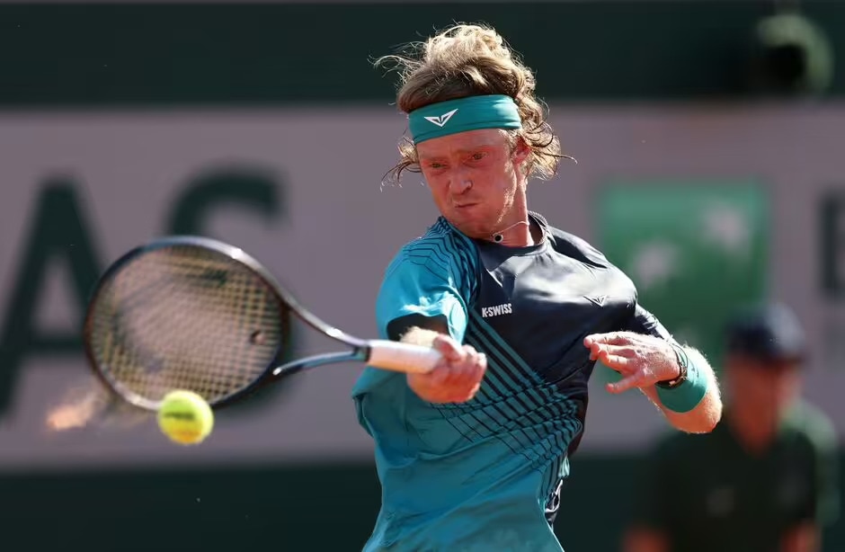 Heatwave scores in French Open: Extreme temperatures test tennis, human ...