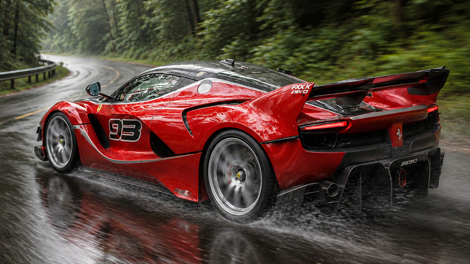 Ferrari FXX-K EVO V12 engine note 9,500 RPM track action