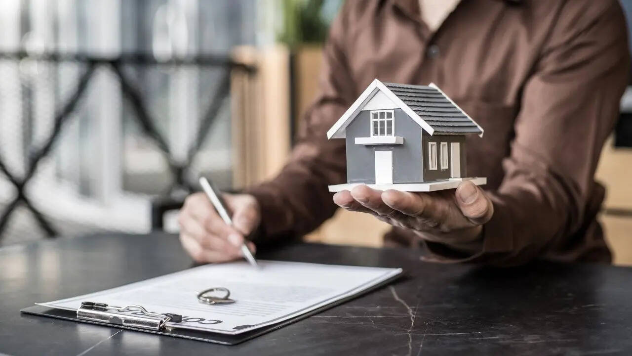 Have an ongoing home loan? 5 important documents that every home owner ...