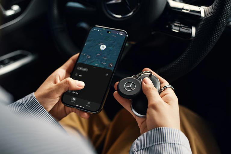 Mercedes-Benz and Chipolo join forces on premium car key tracker ...