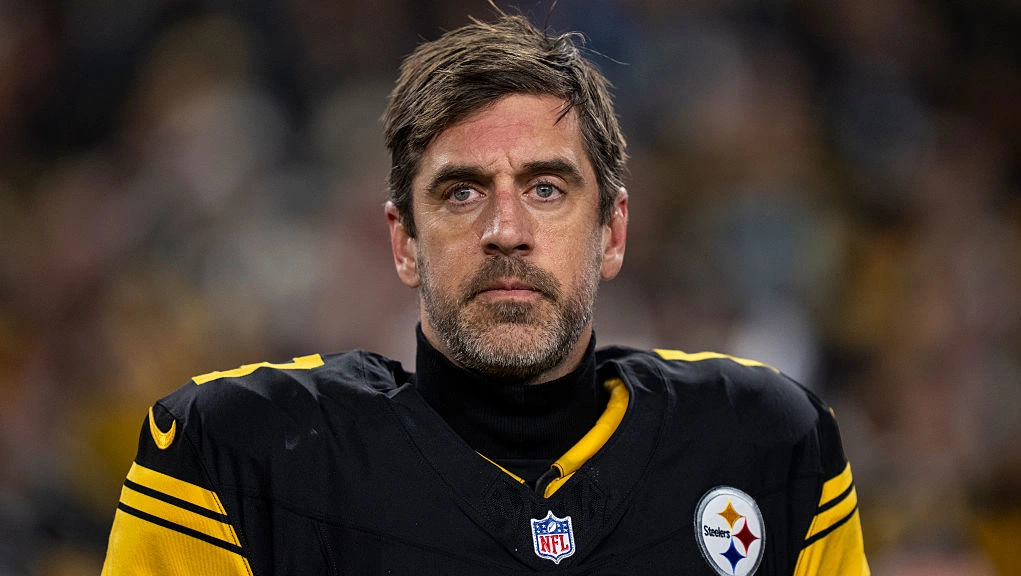 Analysts doubt Rodgers' impact as Steelers weigh QB future
