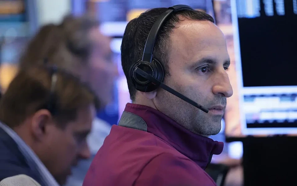 Wall Street futures rise on Iran talks and space sector rally