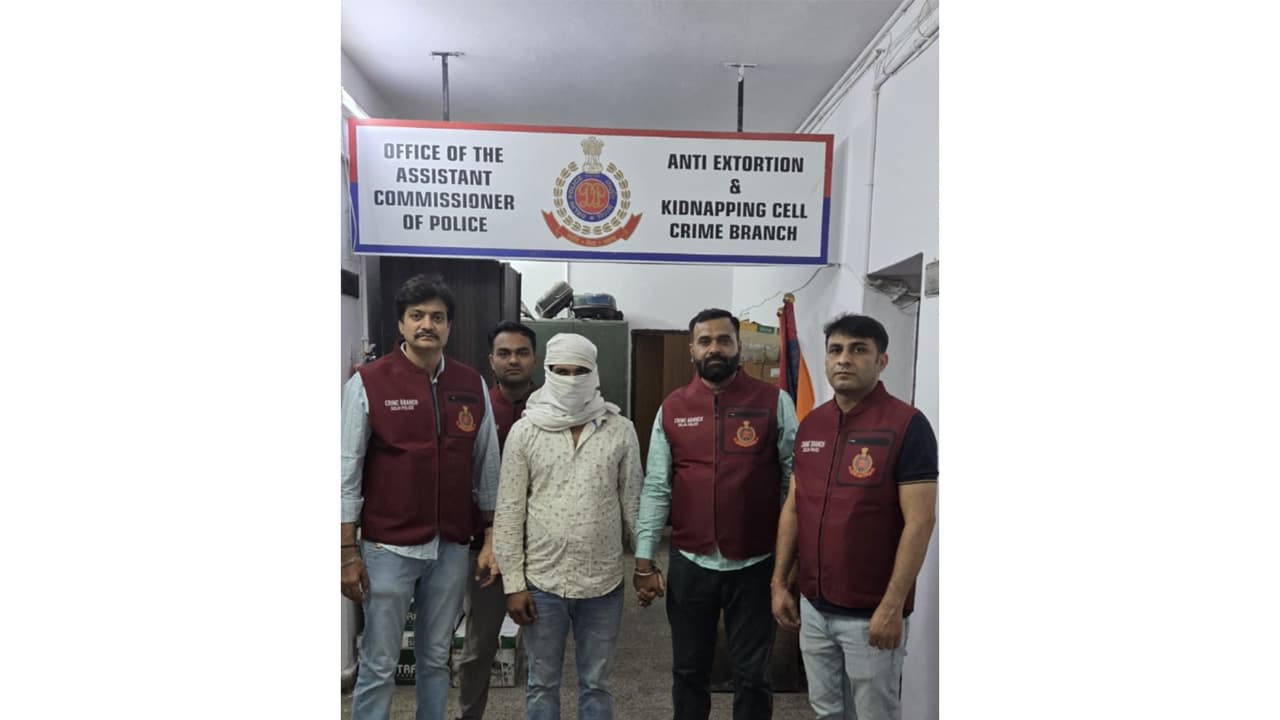 Illegal adulterated spice manufacturing unit busted in Delhi, 1 held