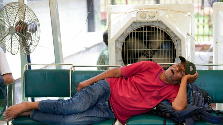 Heatwave & dust push up Delhi AQI in May, but air still cleaner than ...