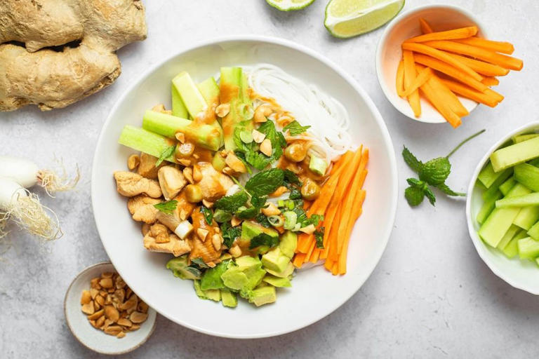 Nutritionist warns popular snack is a 'big mistake' during a heatwave