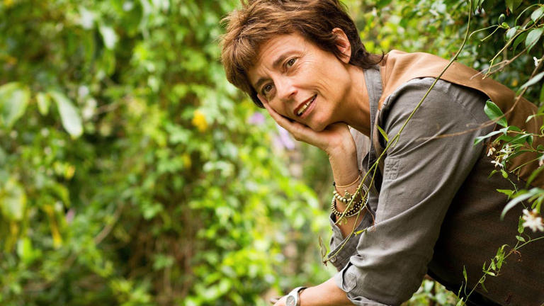 Rachel Ward embraces aging and farming, rejects Hollywood's beauty ...