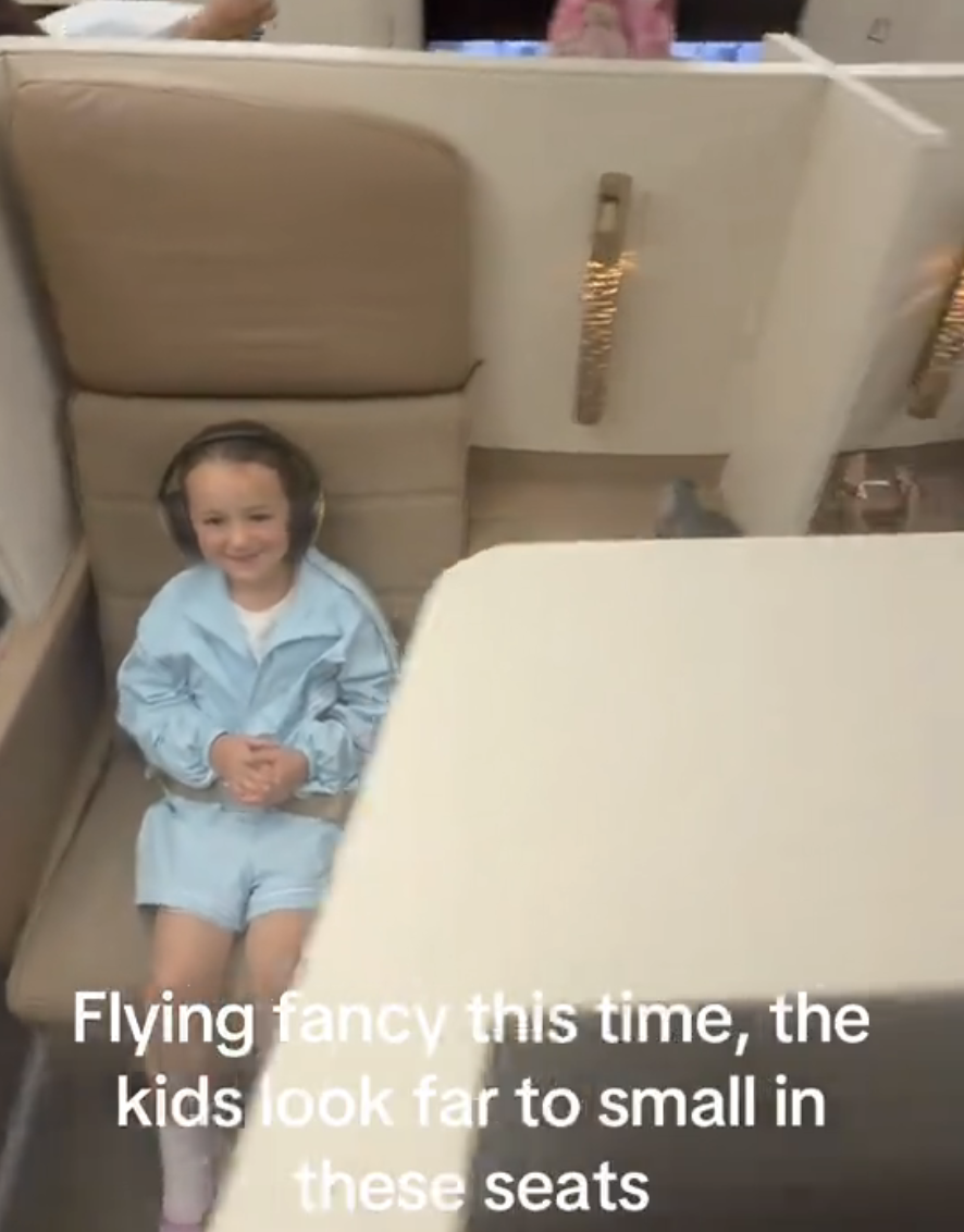Tyson and Paris Fury drop £35,000 on Thailand flights after gifting ...