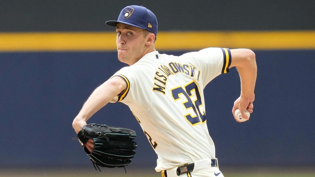 Murphy uncertain on Henderson start amid back tightness concerns
