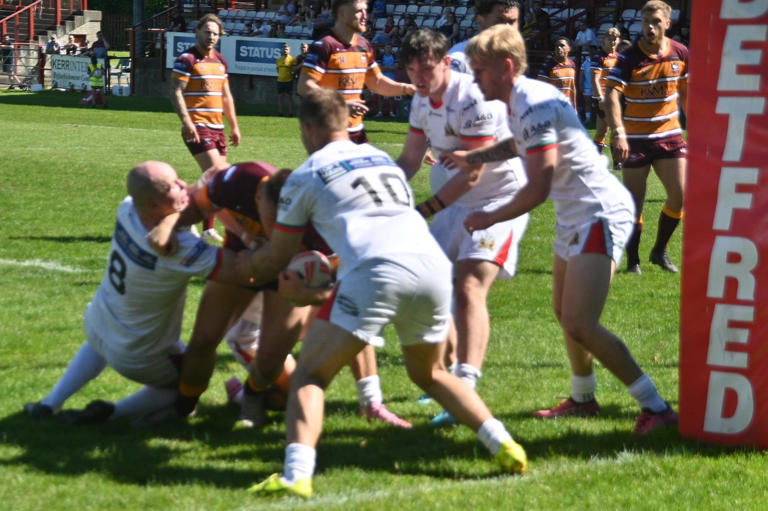 See these images from Batley Bulldogs' record-breaking victory over ...