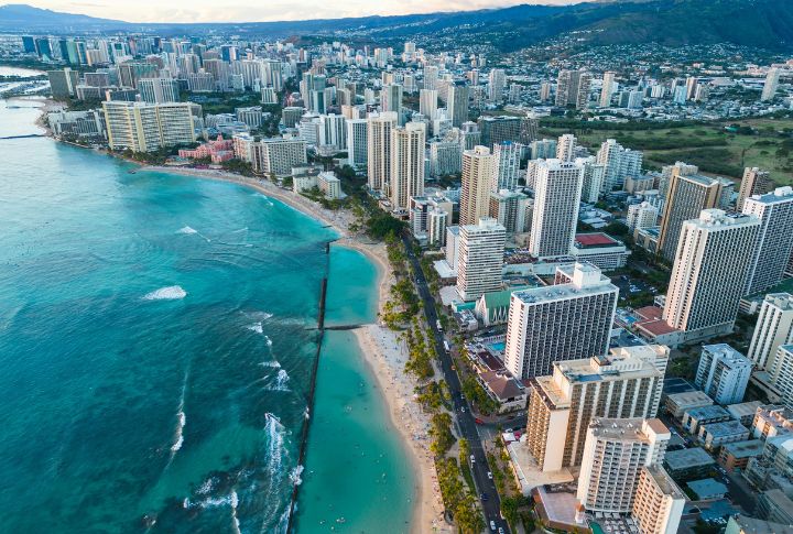 These 20 US states are outperforming national averages in life expectancy