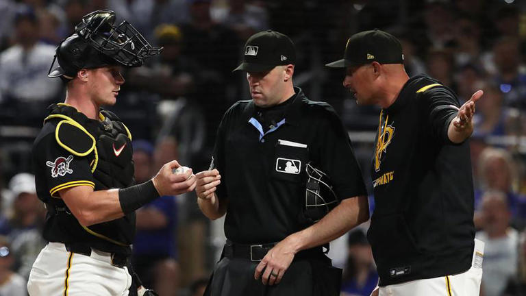 Henry Davis trusts the process, and it's working with Pirates