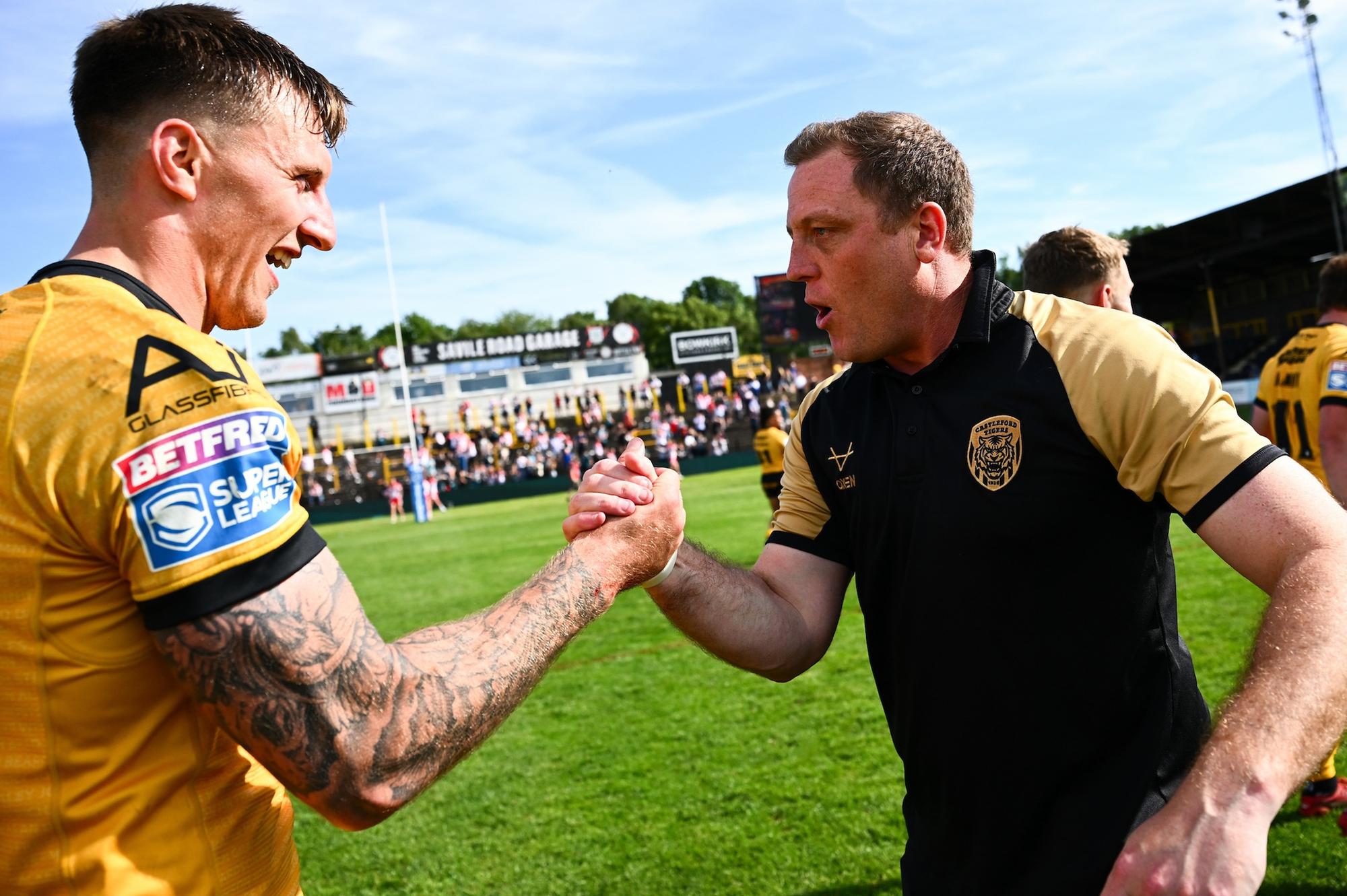 Castleford Tigers boss Ryan Carr wants his side to keep pushing