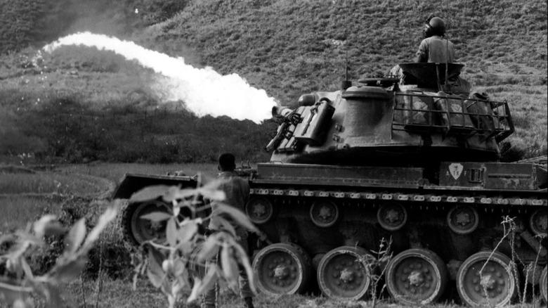 10 of the most interesting military tanks of the Cold War
