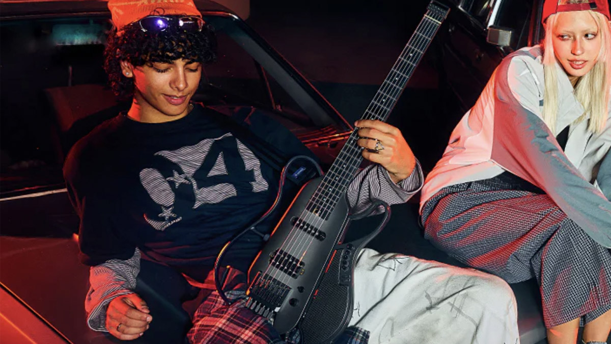 Donner just reinvented the travel guitar with a headless electric with ...