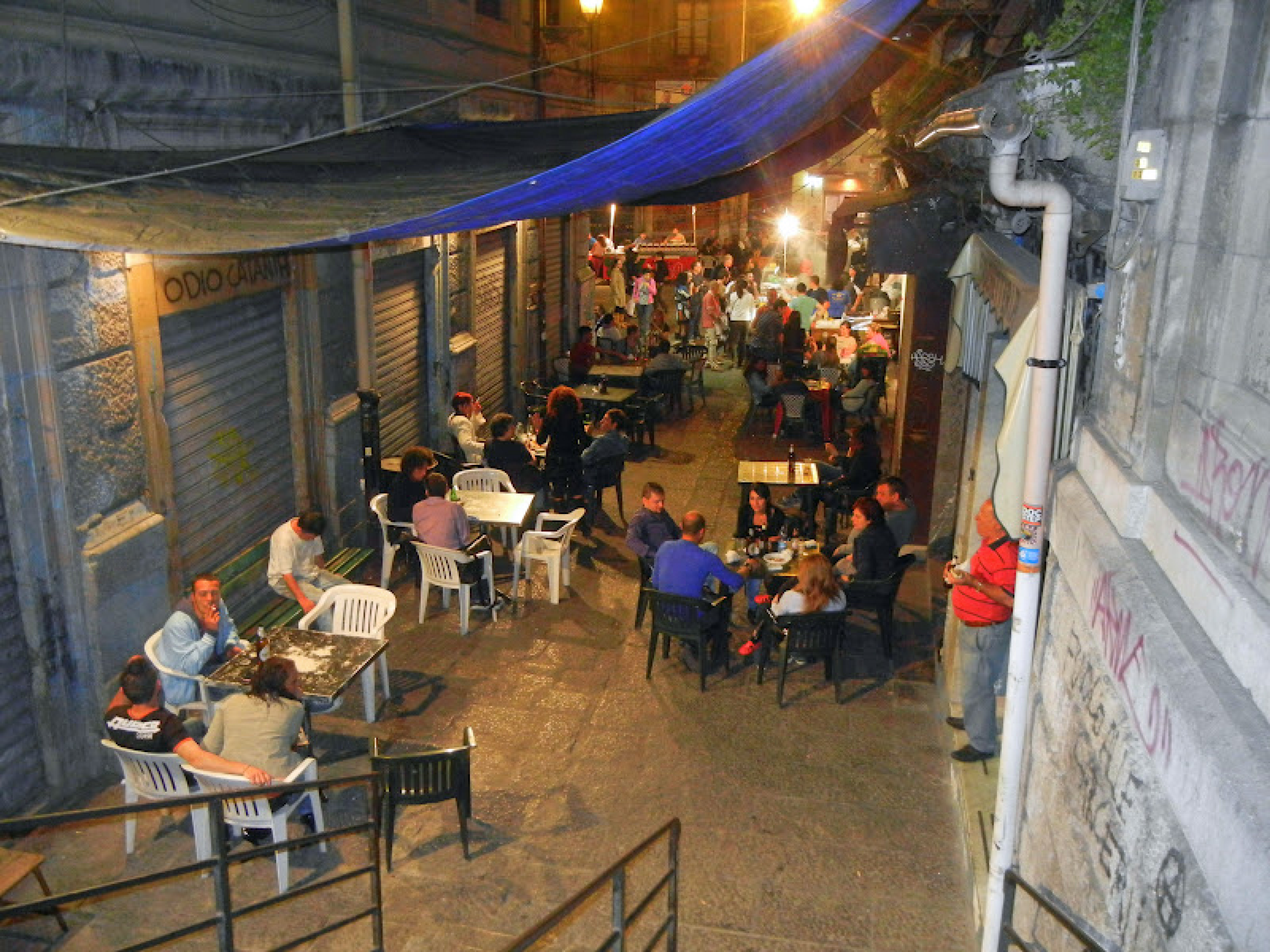 Allarme sicurezza a Palermo, locali chiuderanno prima