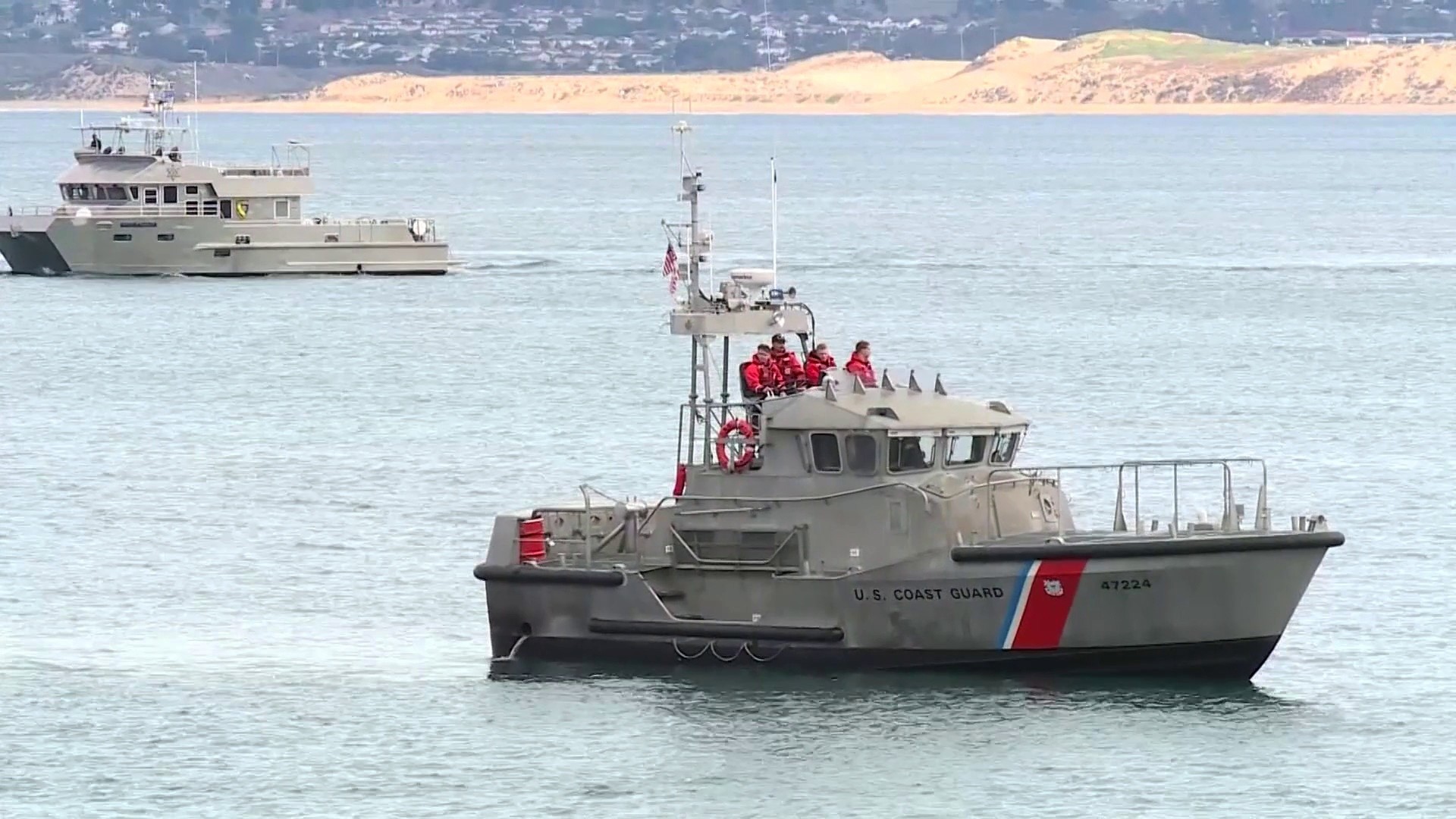 Teen bitten by shark, boat loses power in race back to shore
