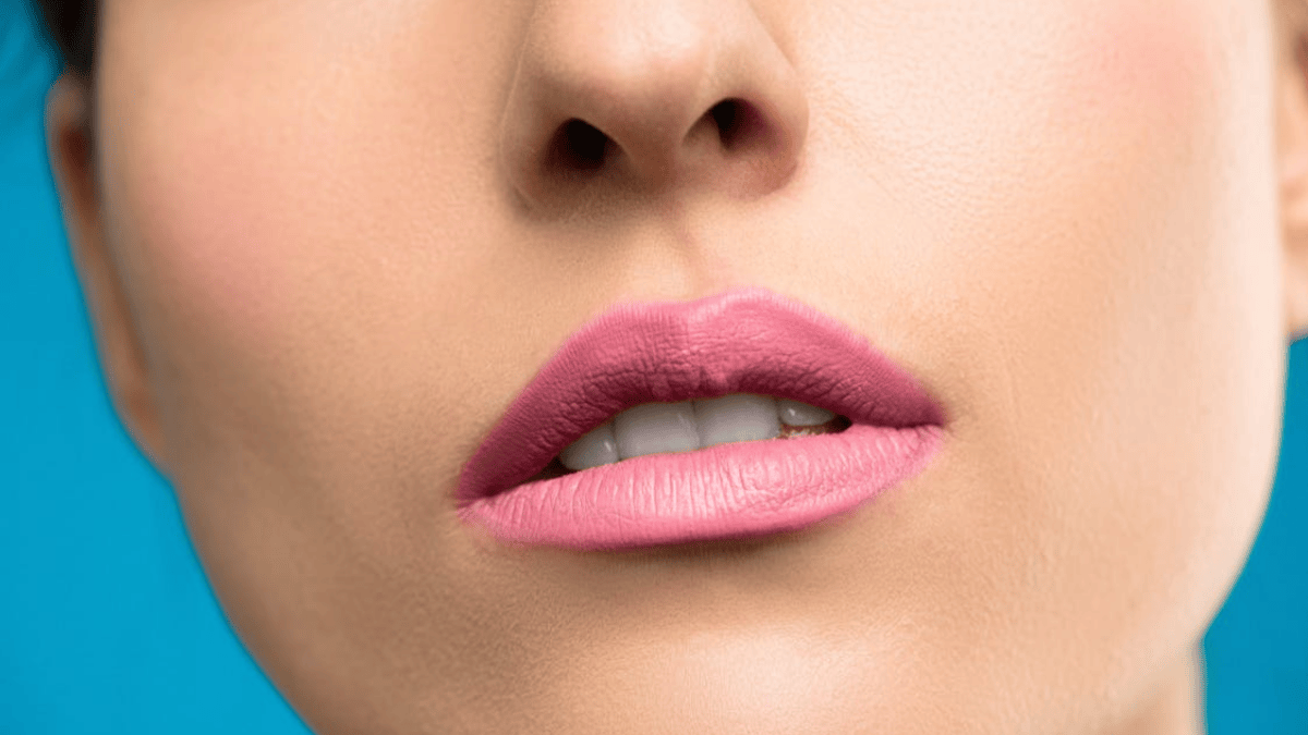 What lipstick color you should wear for every occasion?
