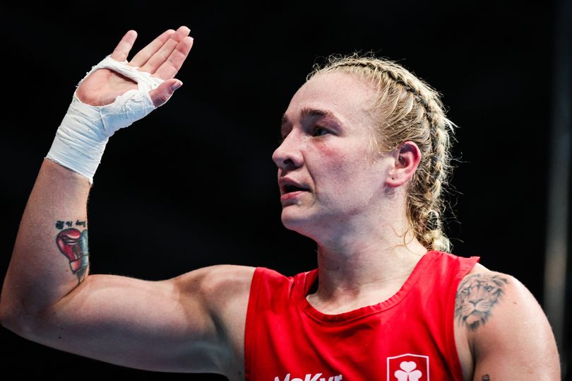 Amy Broadhurst wins gold medal in first competitive tournament in two years