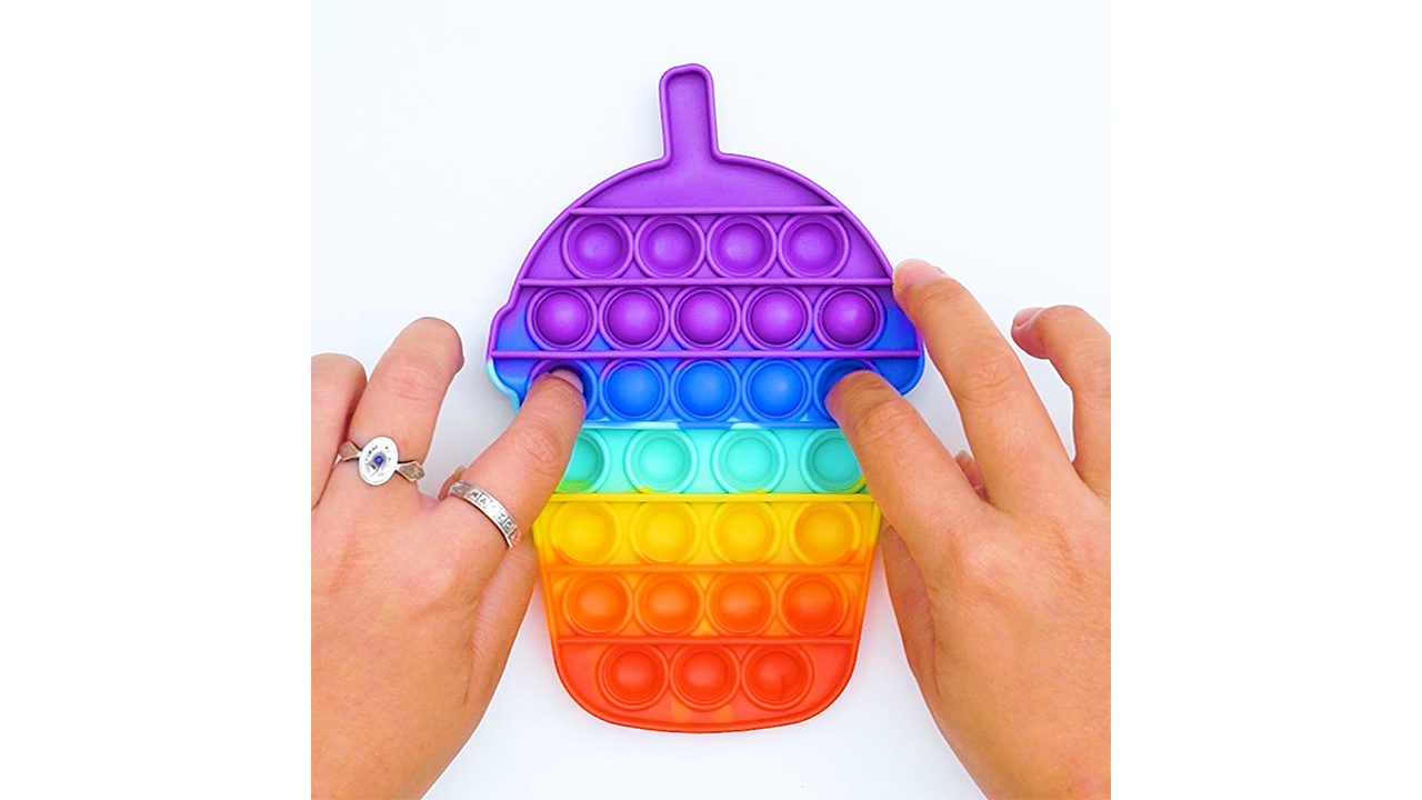 Exploring a cute drink cup pop-it with relaxing bubble pattern