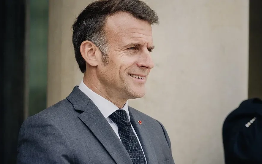 Macron offers French nuclear shield as Europe eyes autonomy