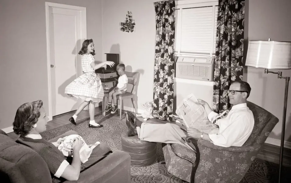 Historian links family nostalgia to economic inequality, not social change