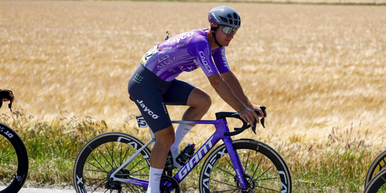 Giro 2026: Jayco AlUla moet verder zonder sprinter Pascal Ackermann