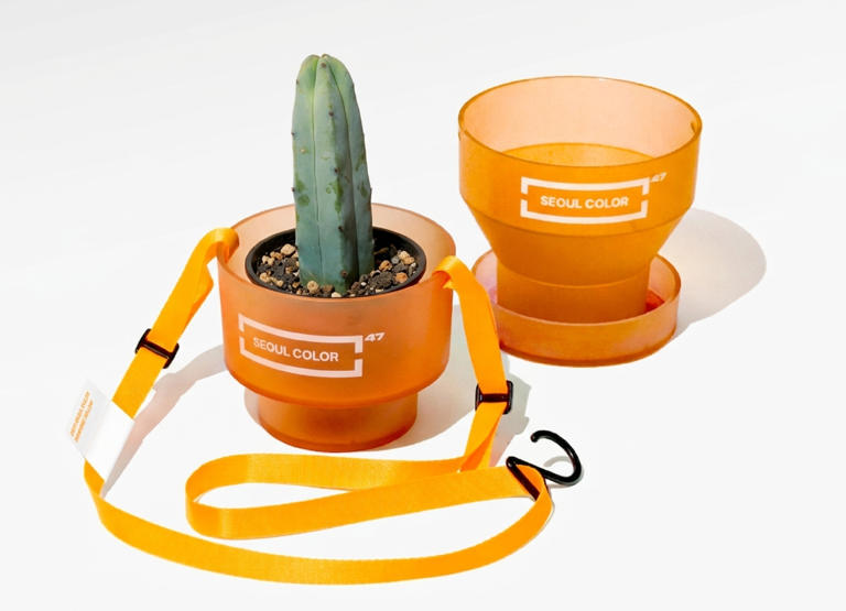 Seoul unveils 13 products featuring city's official 'Morning Yellow' color