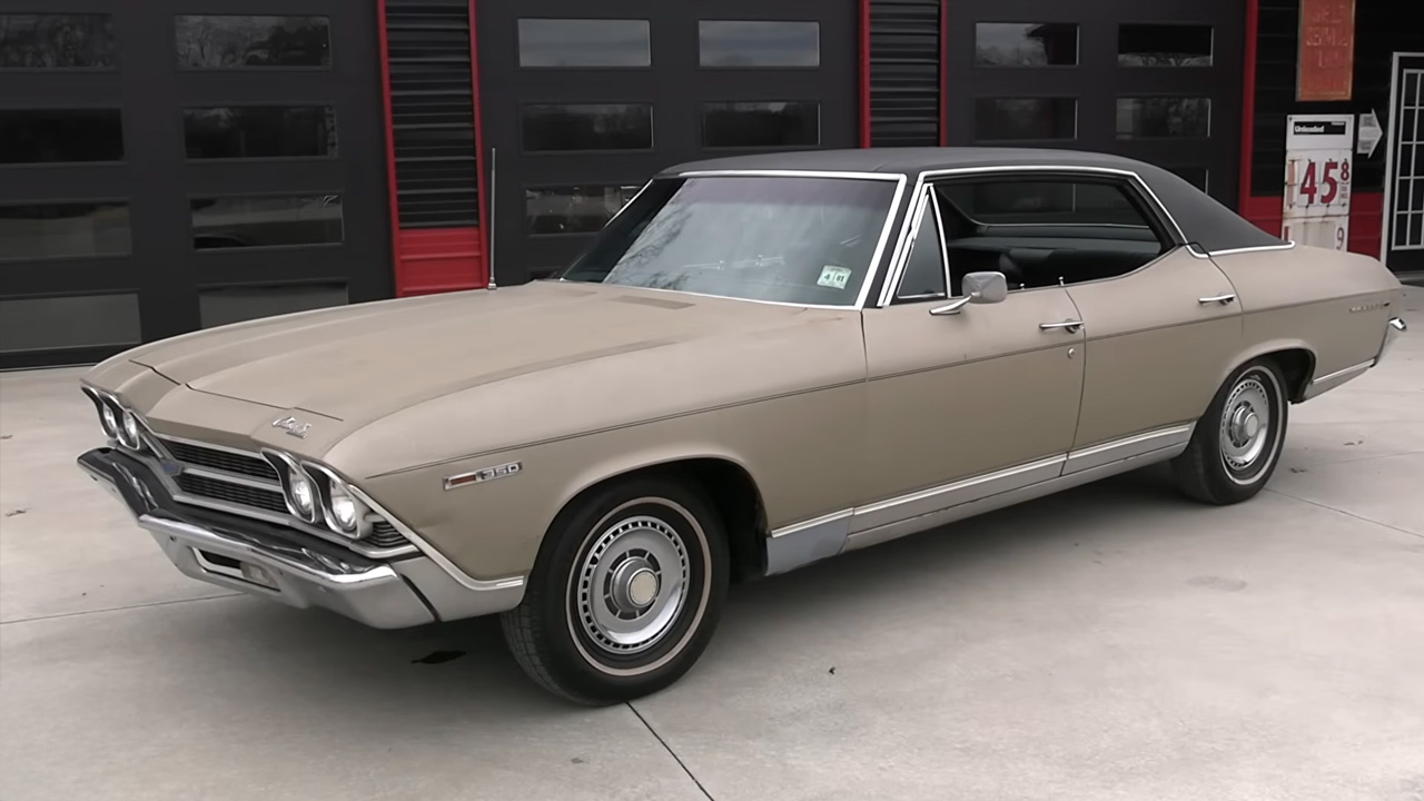 This vintage pillarless Chevelle Malibu just gets a fresh start