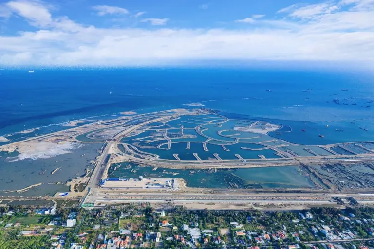 Infrastructure acceleration helps reshape urban development toward ...