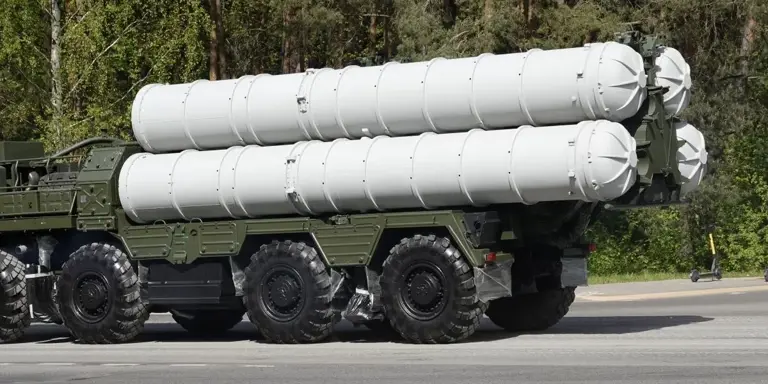 Putin embarrassed as expensive 'miracle' weapon only manages to destroy ...