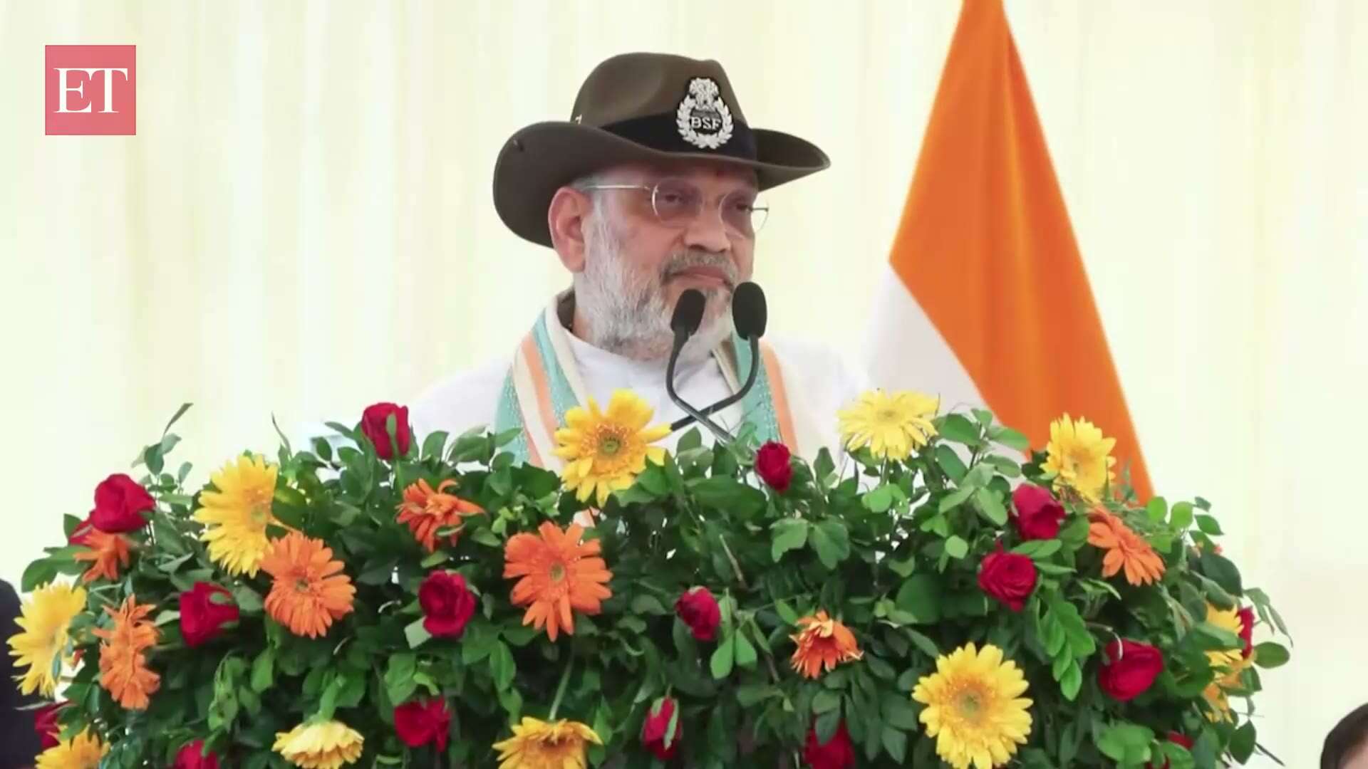 Amit Shah announces 1,096-km border road project, new fencing & water ...
