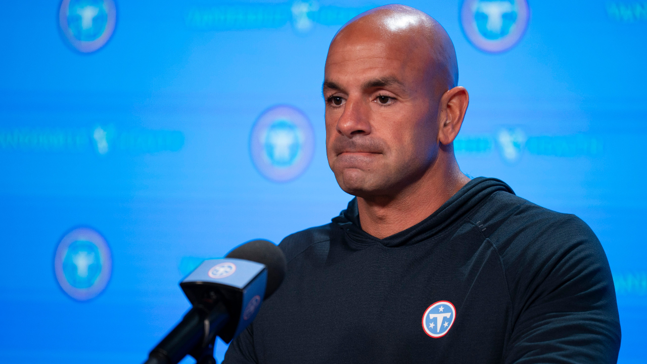 Titans purge 'toxic' oils from locker room after Saleh decision