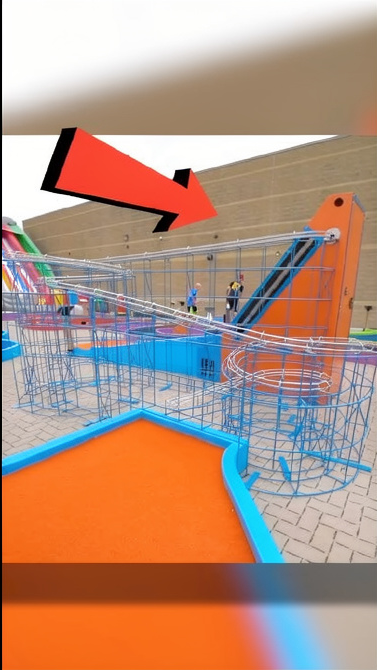 This mini golf hole is like a roller coaster!