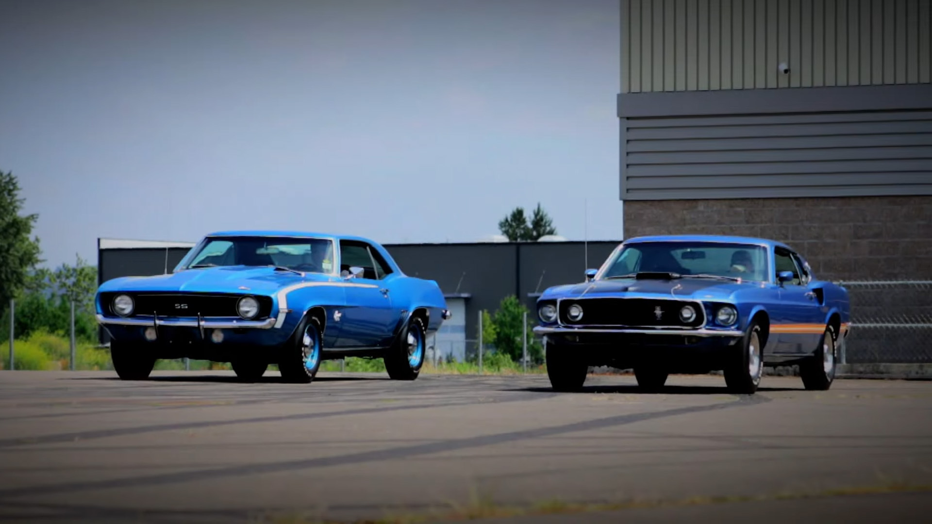Which 1969 muscle car is better, Camaro SS or Mustang?