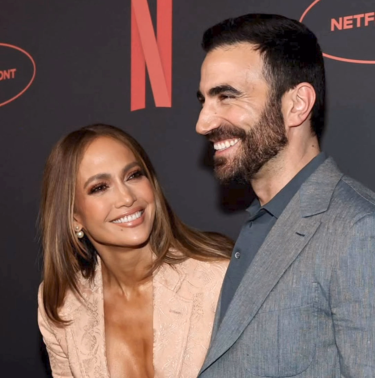 Jennifer Lopez fuels Brett Goldstein buzz with "chemistry" that feels ...
