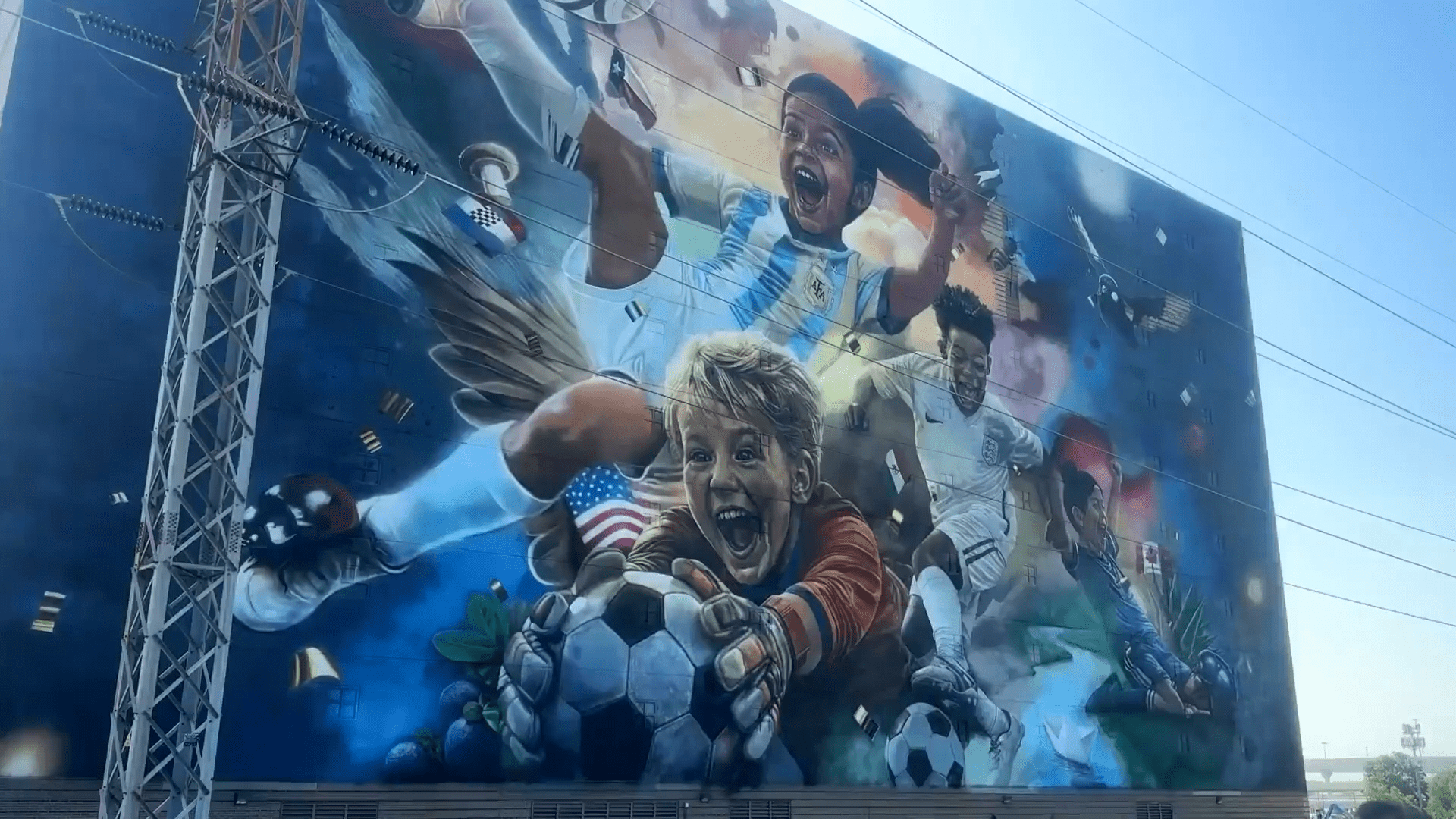 World Cup art: Dallas unveils city's largest public mural at new park