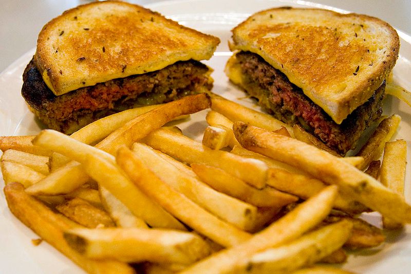 19 foods Americans always pick at diners (when they're indecisive)