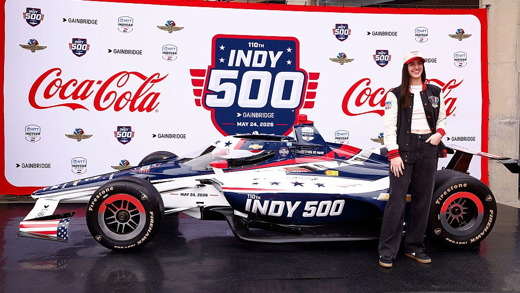 Lexie Hull’s racing-inspired look fuels Fever’s big weekend buzz