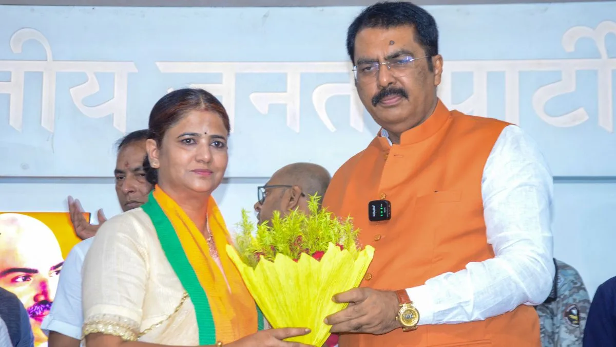 RJD's former women’s wing chief Ritu Jaiswal joins BJP in Bihar