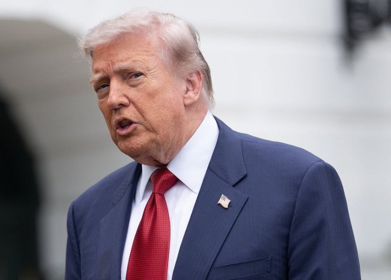 Trump's Obama feud gets uglier with 'disturbing' AI mugshot image ...
