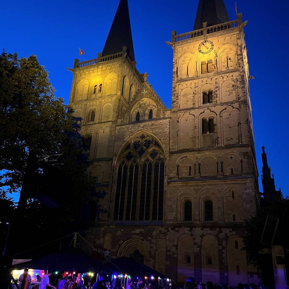 Quiz-Abend und Konzerte – das Programm am Weinzelt der Pfadfinder