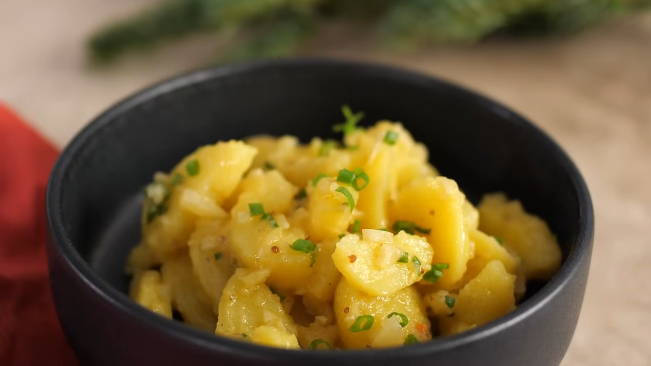 Kartoffelsalat klingt simpel – aber fast jeder macht ihn falsch