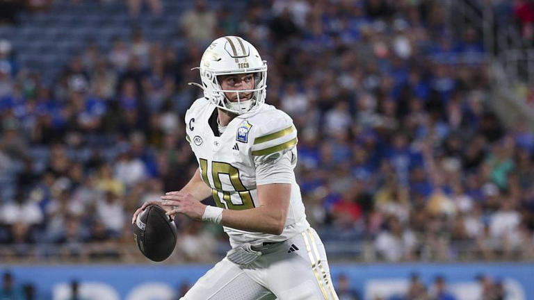Why Haynes King probably won't be QB for Panthers and that's fine