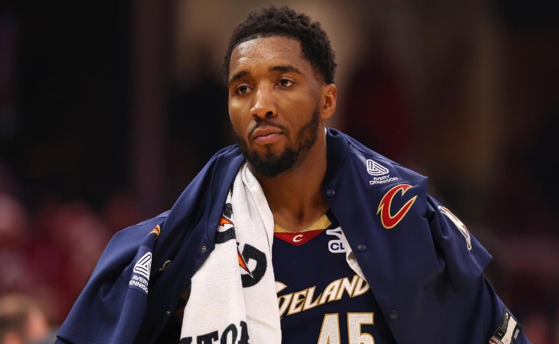 Donovan Mitchells Emotional Game 4 Speech Goes Viral After Cavaliers ...
