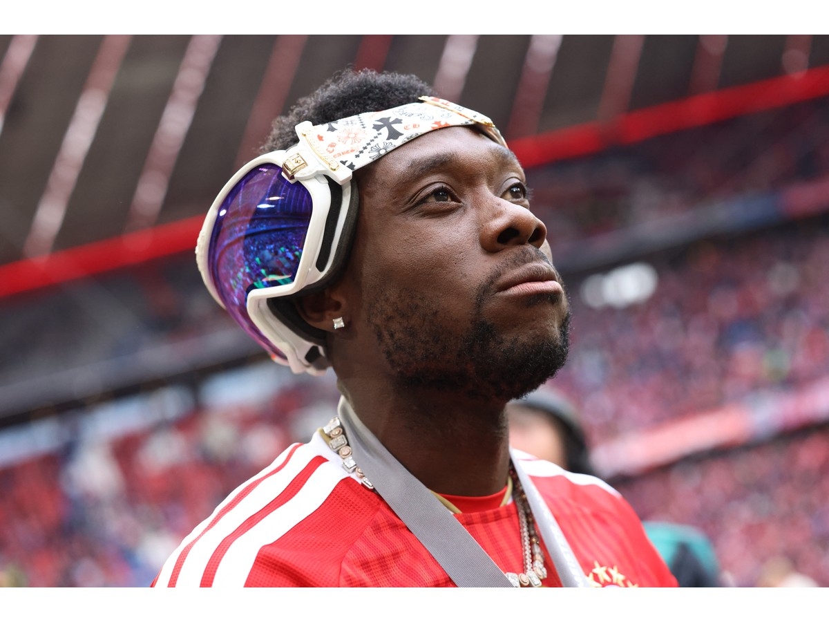 Will Alphonso Davies be ready for Canada's World Cup opener in Toronto ...