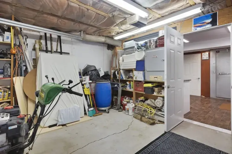 The 6 most dreaded home features that scare buyers away, based on real ...