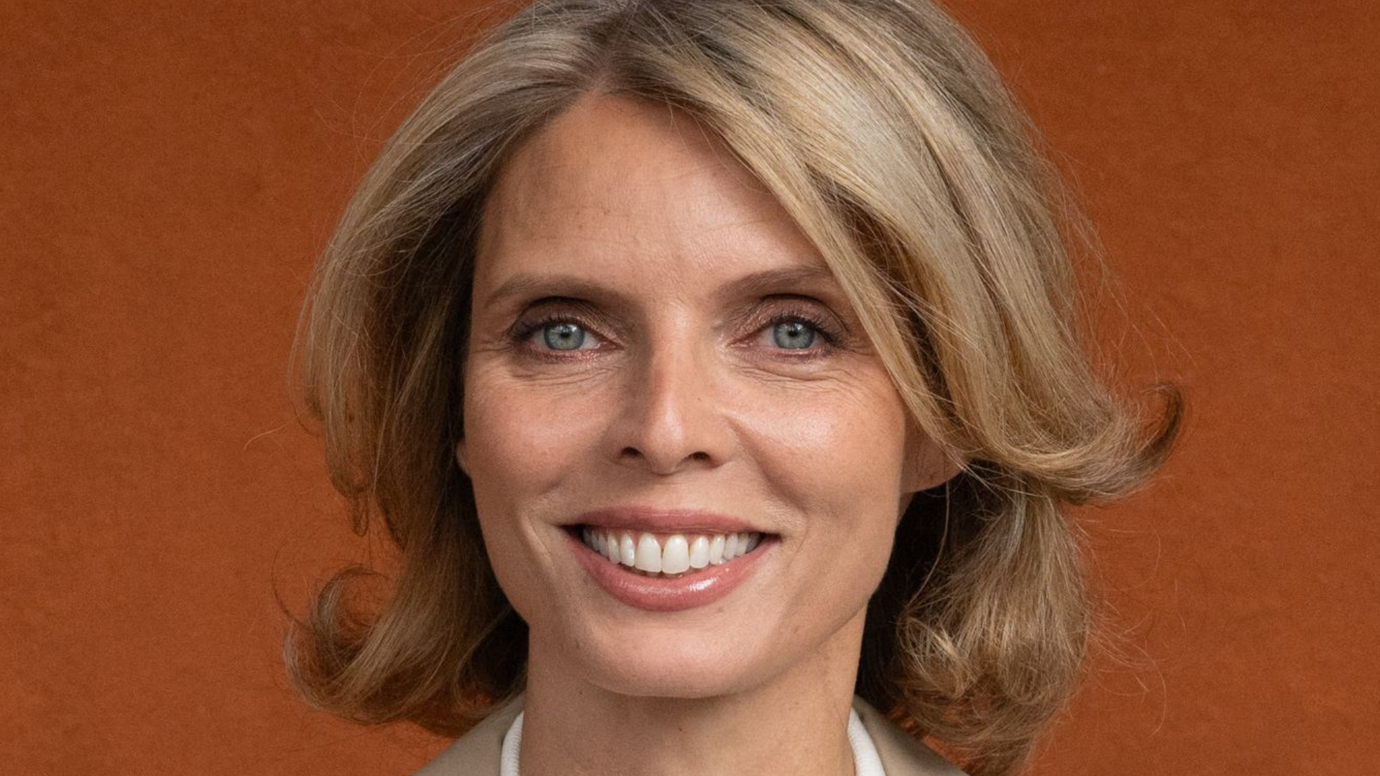 Adieu les ballerines : même Sylvie Tellier (47 ans) a adopté la ...